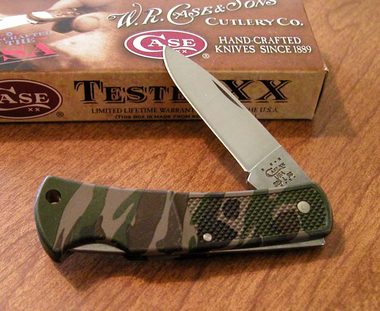 CASE LIGHTWEIGHT CAMO KNIVES
